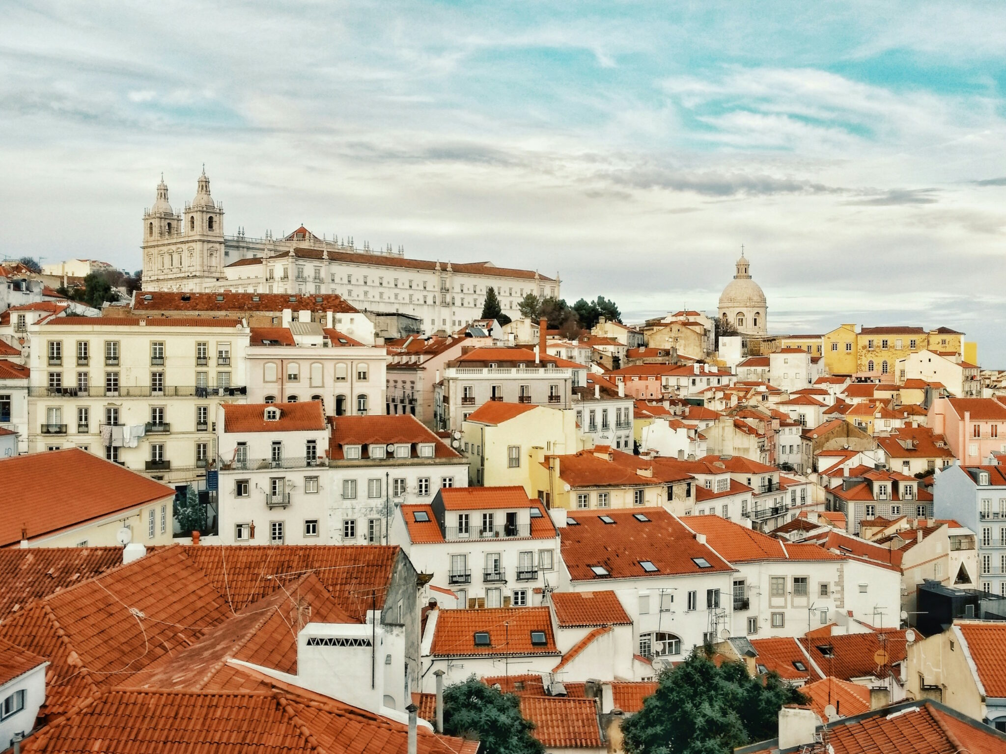 E-invoicing compliance in Portugal - The Invoicing Hub
